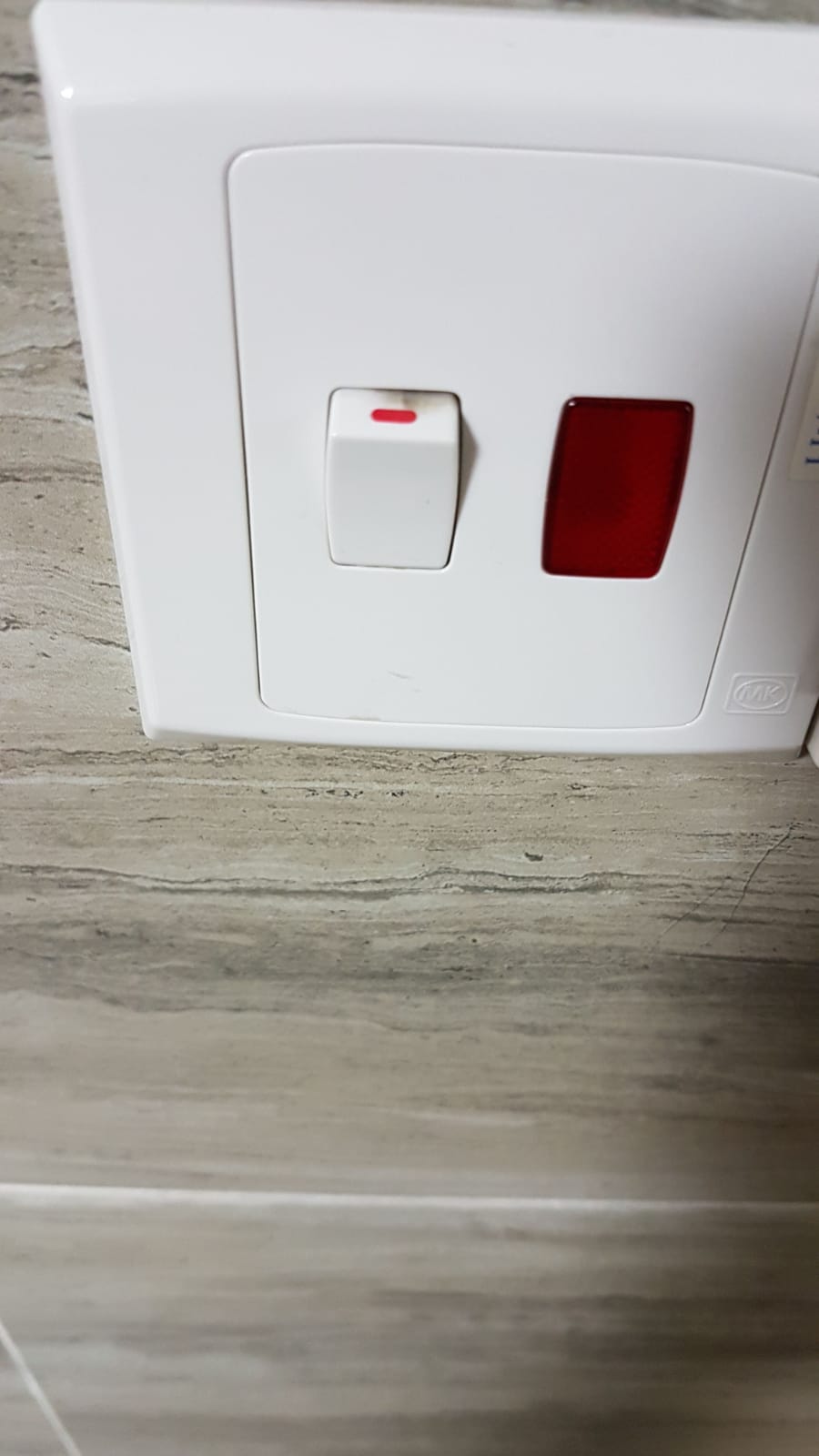 Replace Water Heater Switch - Common Problems & Solutions