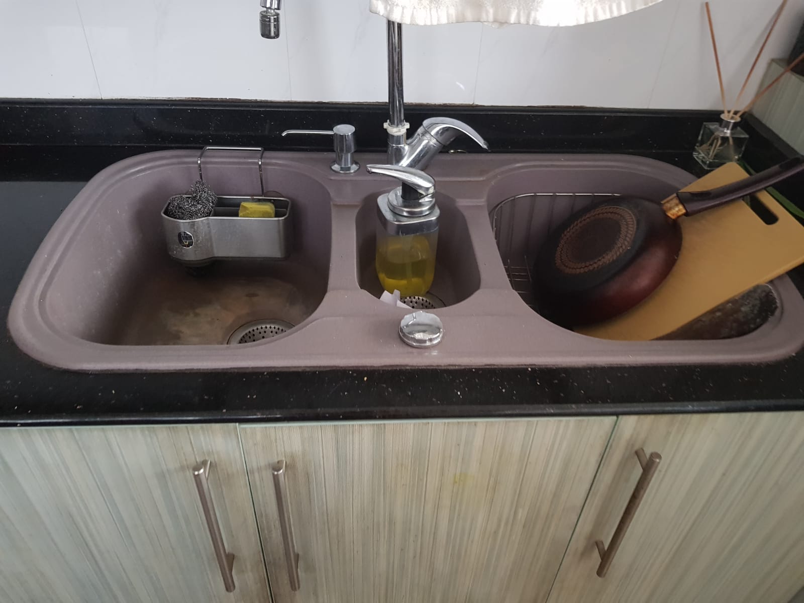 Replace Kitchen Sink - Reasons, Benefits & Replacement Steps