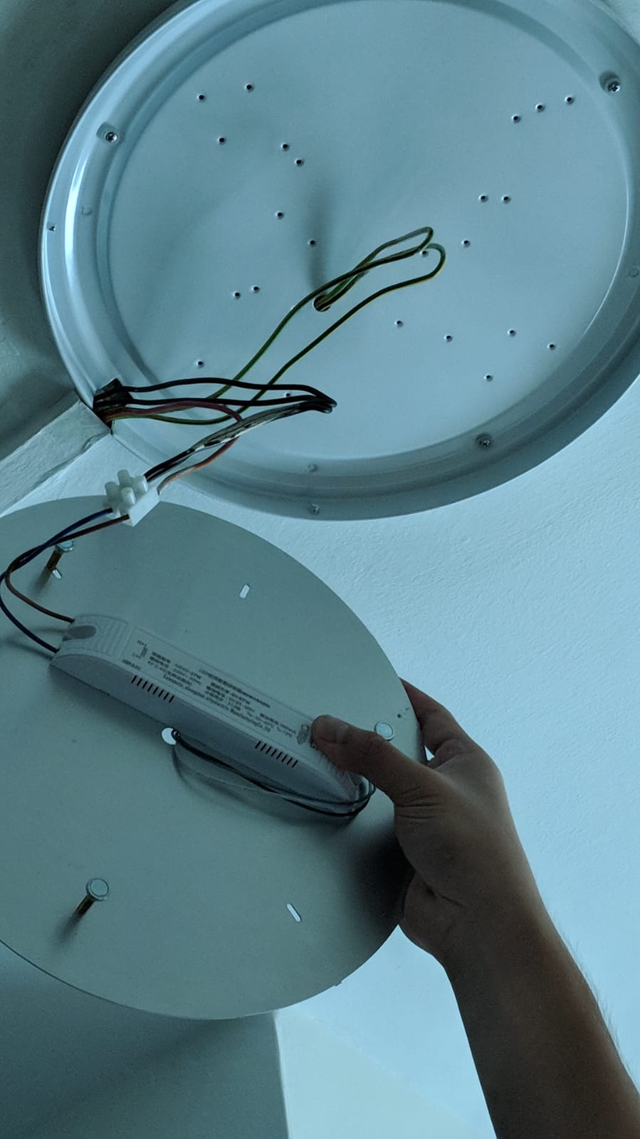 Light Replacement Service - Safe, Energy-Efficient, Cost-Savings